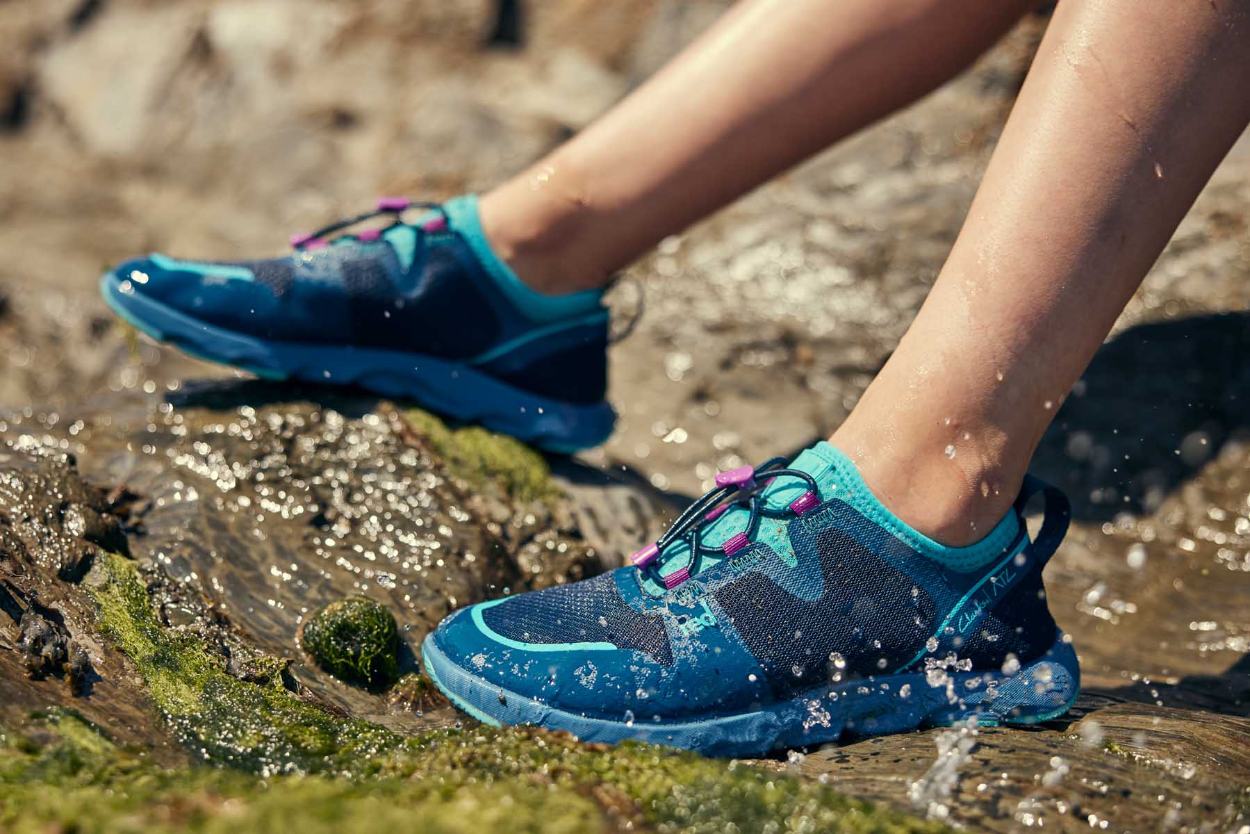 5 Benefits Of Wearing Aqua Shoes For Water Sports – Red Equipment - ROW